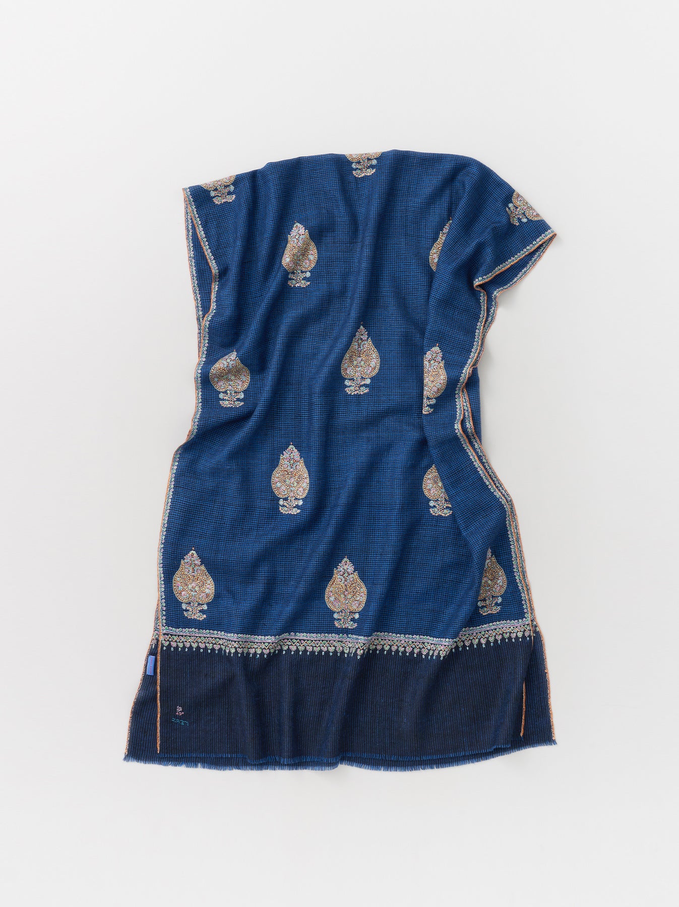 Yaser Shaw – ARTS&SCIENCE ONLINE SELLER